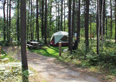 Camping Vauvert | Terrain de camping à louer Saguenay-Lac-St-Jean